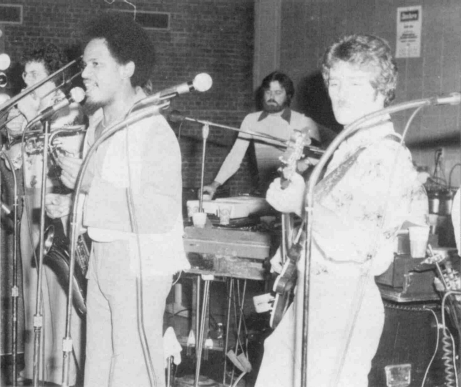 Gazze – Baltimore Entertainment Archive